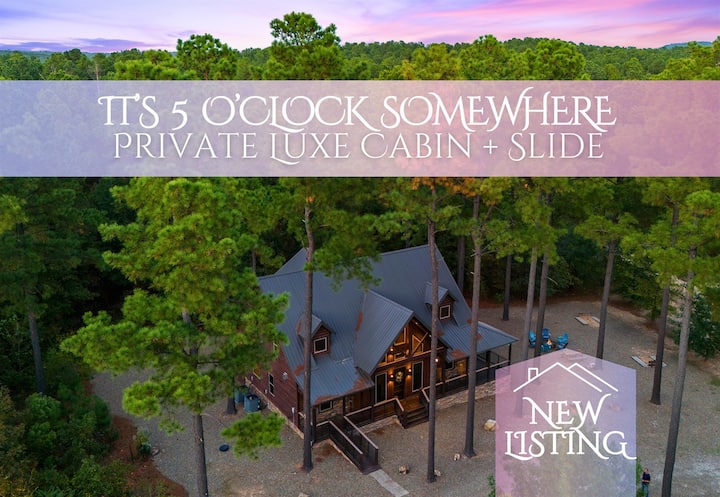 Spacious 4-bed Cabin W/ Game Room & Outdoor Fun - Broken Bow, OK