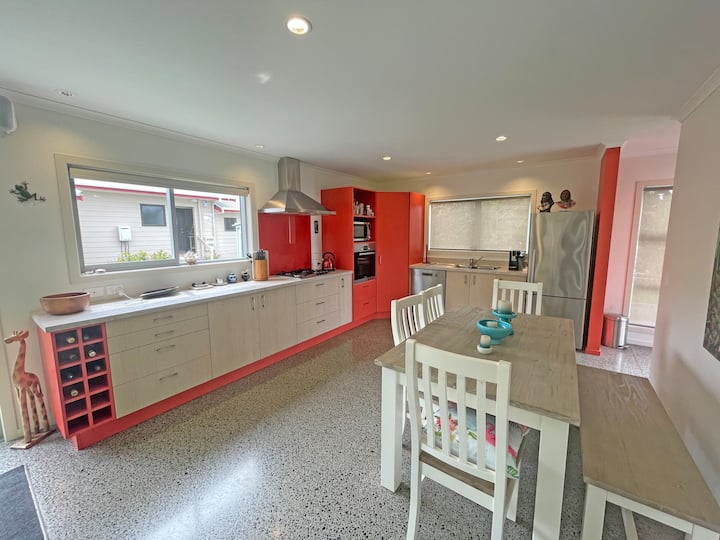 Wonderful Williamson - Whangamatā