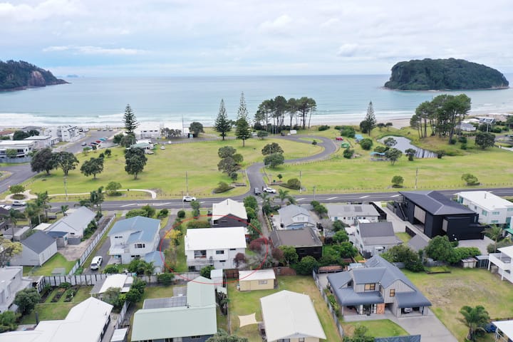 Surf Sea Sand - Whangamatā