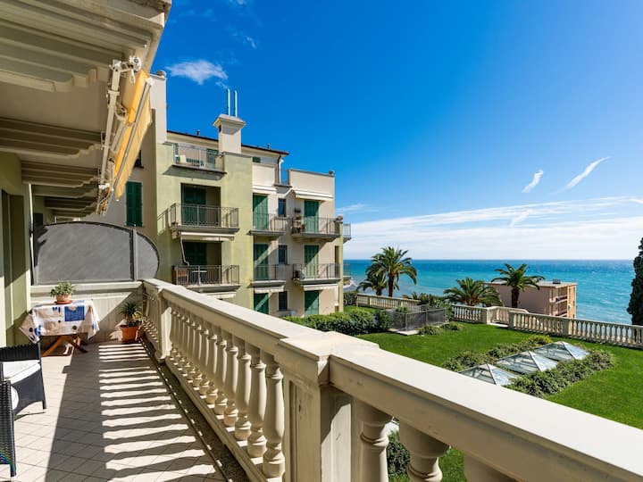 Casa Al Mare Con Bella Vista By Interhome - Diano Marina