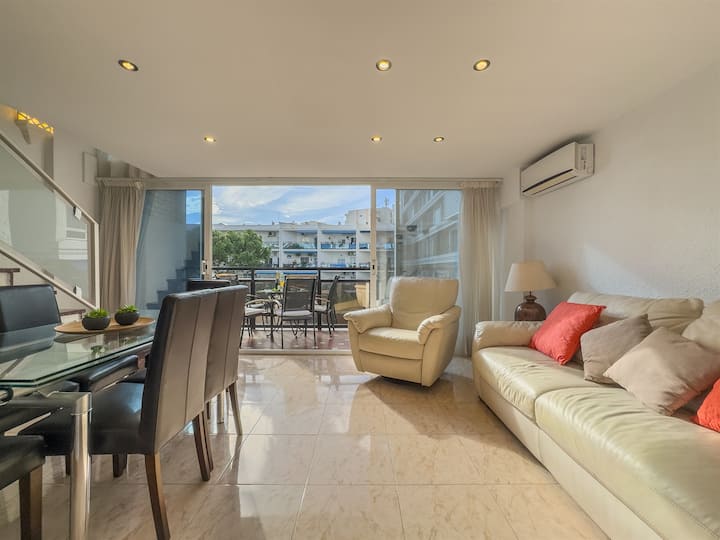 Skol  208a First Line Beach West Duplex Apartment - Marbella