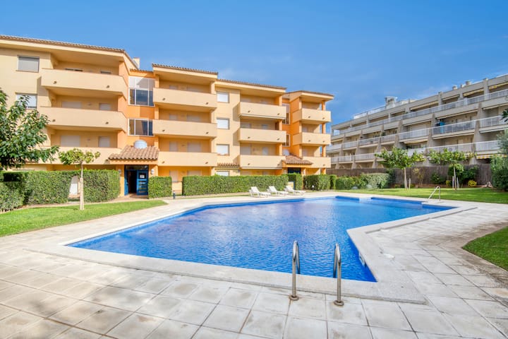 Appartement En Location De Vacances Avec Piscine C - L'Escala