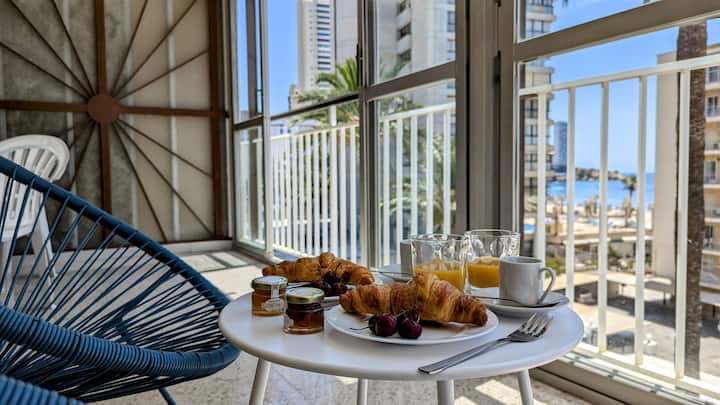 Mar Blau Sea View Apartment - Benidorm