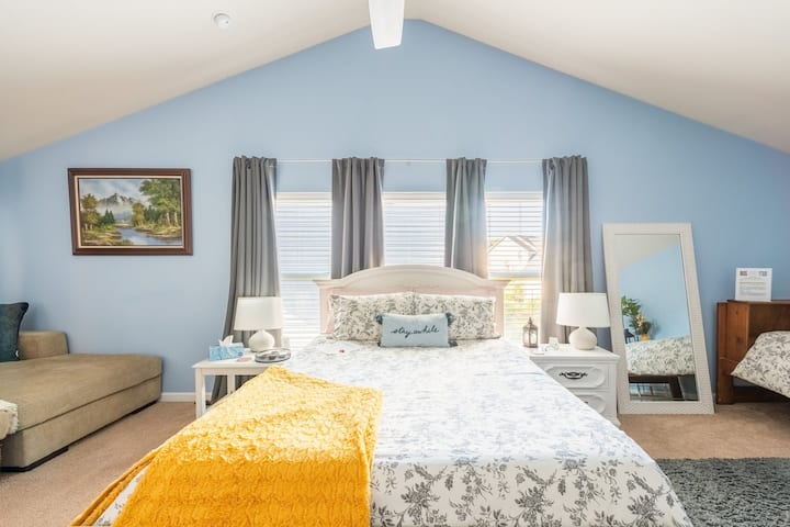 Long-term Queen Suite: Private Bathroom, Near Duke - Durham, NC