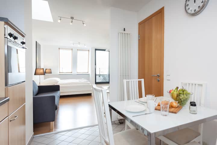 Thedanziger,1br, Livingroom+bed,balcony, 2-4 Guest - Berlin