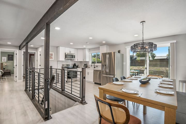 Colorful Getaway | Hot Tub + Enchanting Yard - Denver