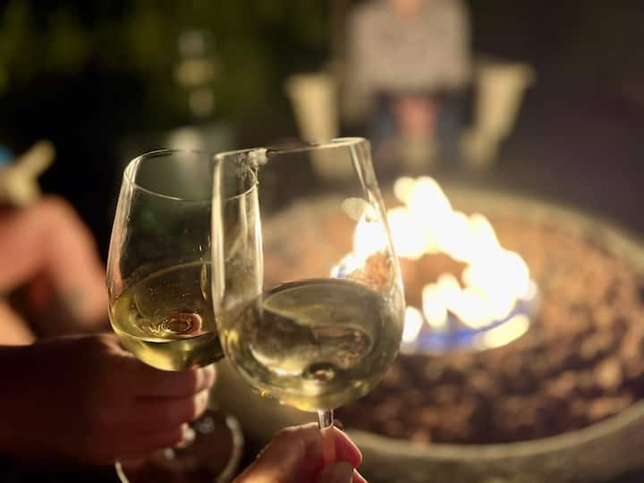 Healdsburg Plaza Charmer W/ Hot Tub & Fire Pit! - Healdsburg, CA