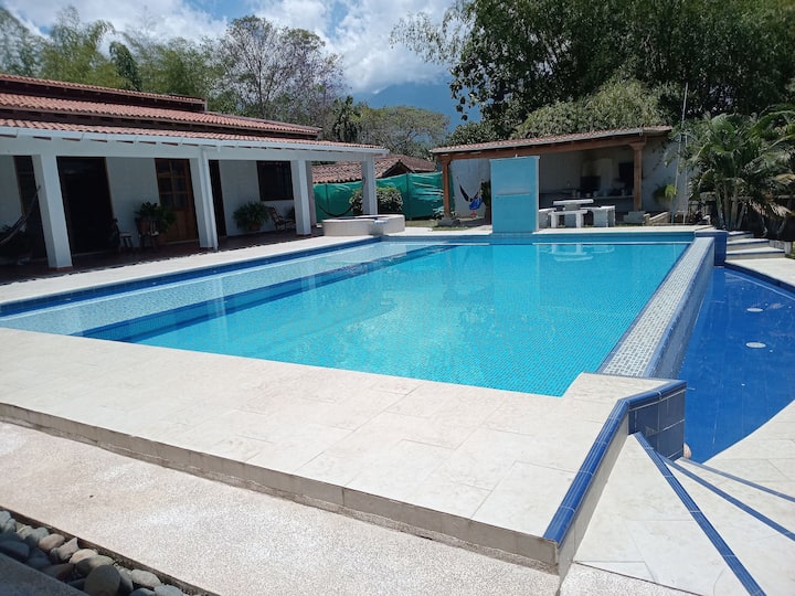 Casa Campestre Lujo Piscina - Ginebra