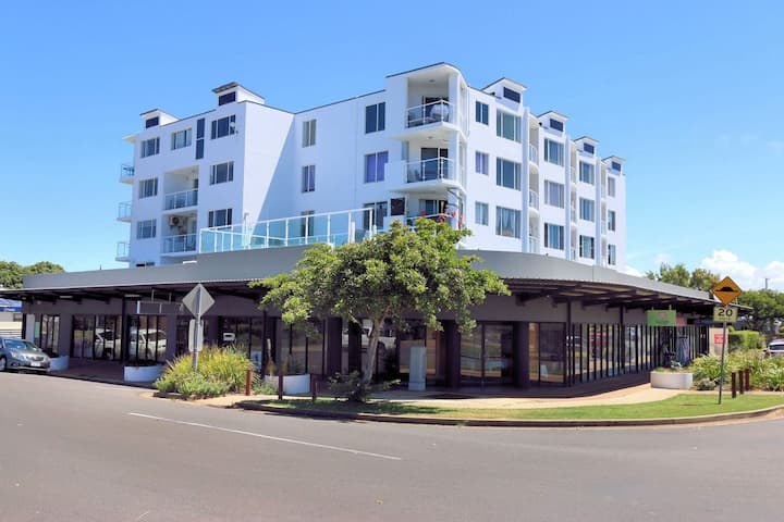 Platinum Apartments - Unit 2 - Bargara
