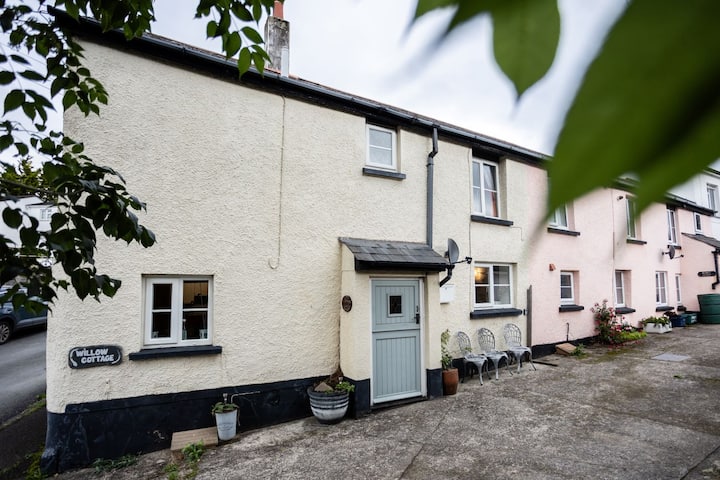 Pet-friendly 2-bedroom Cottage With Garden - Barnstaple