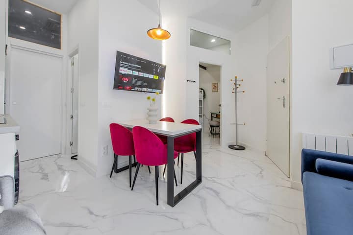 Diseño Y Confort En Las Rozas. Conexión Al Centro - Majadahonda