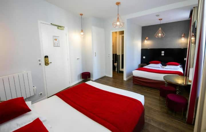 Hotel Eiffel Villa Garibaldi - Quadruple Room - Paris