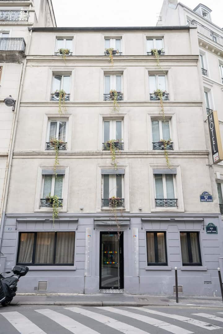 Hotel Mont Dore - Standard Room - Paris