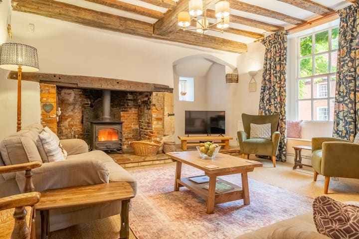 The Old Gatehouse - Wells-next-the-Sea