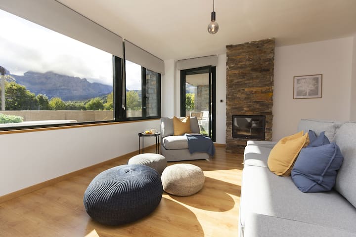 La Ventana De Saras By Bevalle - Broto