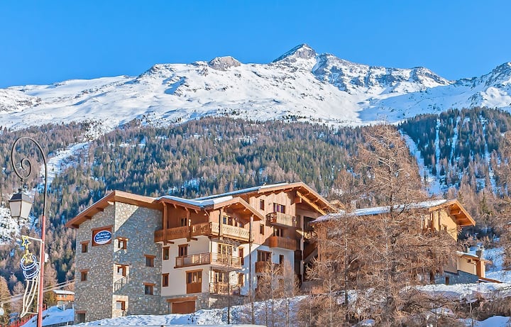 Ski Aux Pieds | Vues Imprenables | Piscine + Sauna - Bessans