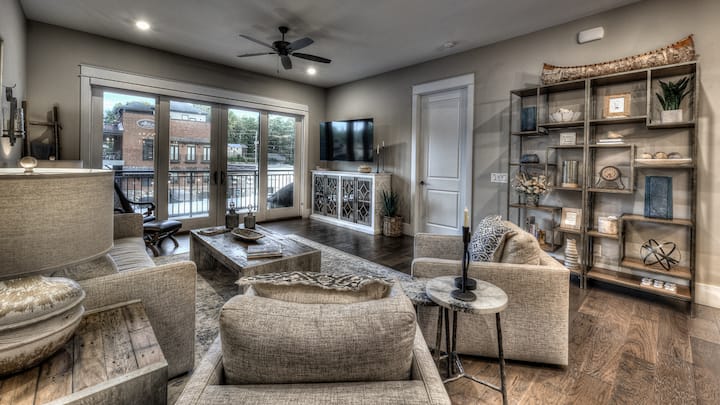 Nest On West- Downtown Br Condo, Walk To Shops - Blue Ridge, GA