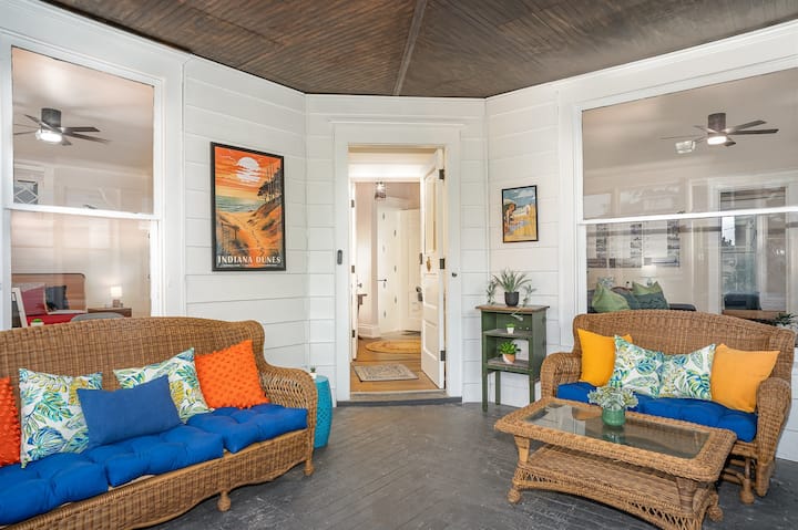 Historic Hideaway: Cozy Stay Near Beach & Downtown - Blue Chip Casino Hotel Spa