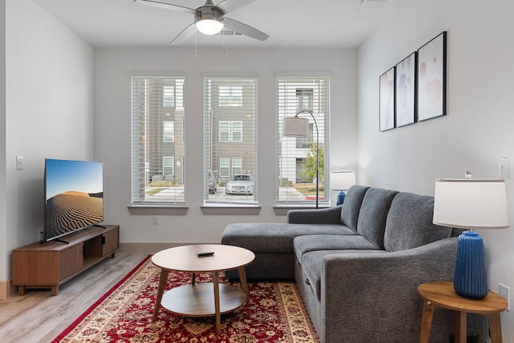Luxury 1bd/1ba Near Airport 2508 - Circuit of the Americas