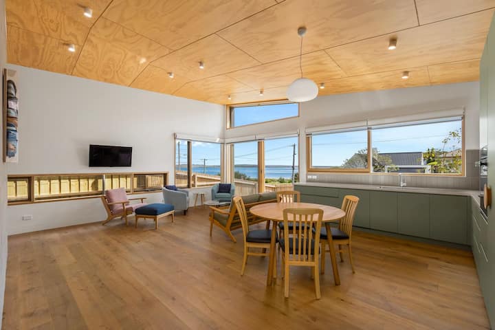 Swan's Reach - Point Lonsdale