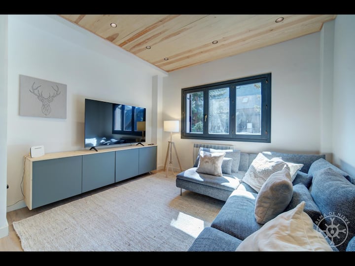 Montcorbison En Tanau Baqueira - Salardú