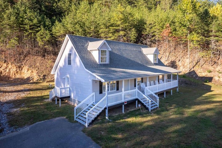 Lady Luck Lodge - Cherokee, NC
