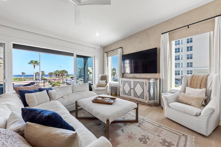 Whispering Waves Escape - Jacksonville Beach, FL