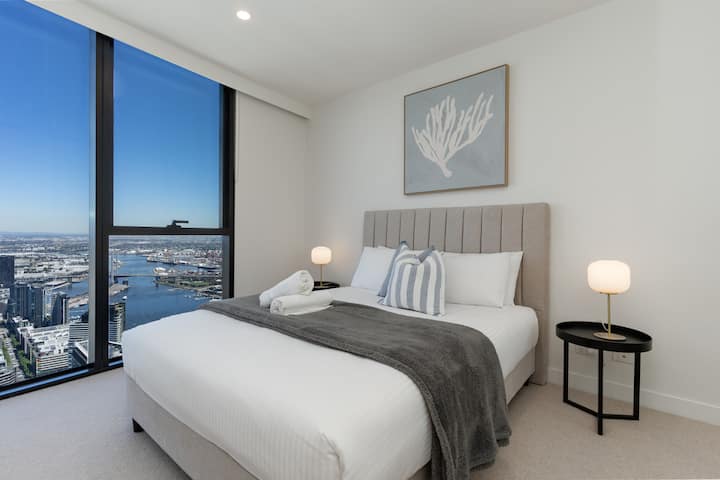 Perfect Escape| Wake Up To Stunning Harbour Views -