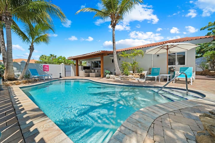 Aruba Oasis: 3br Home W/ Pvt Pool Near Palm Beach - Aruba