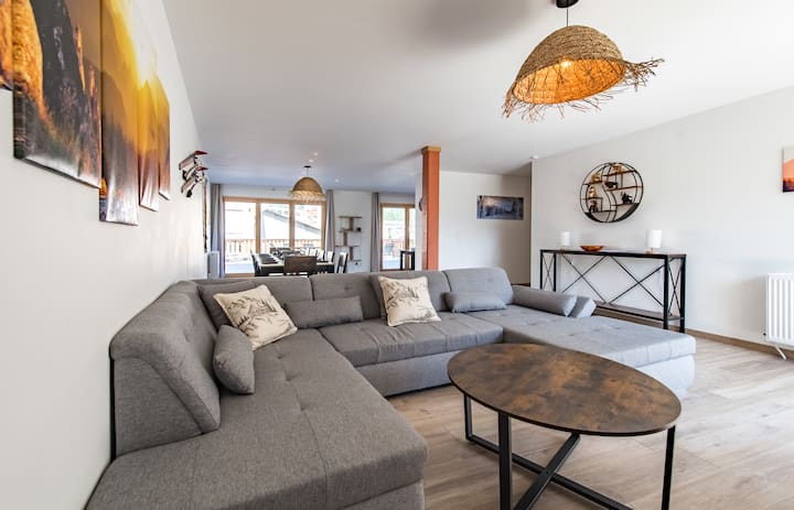 Appartement Rénové Avec Terrasse Pour 14 Pers - Saint-Jean-de-Maurienne