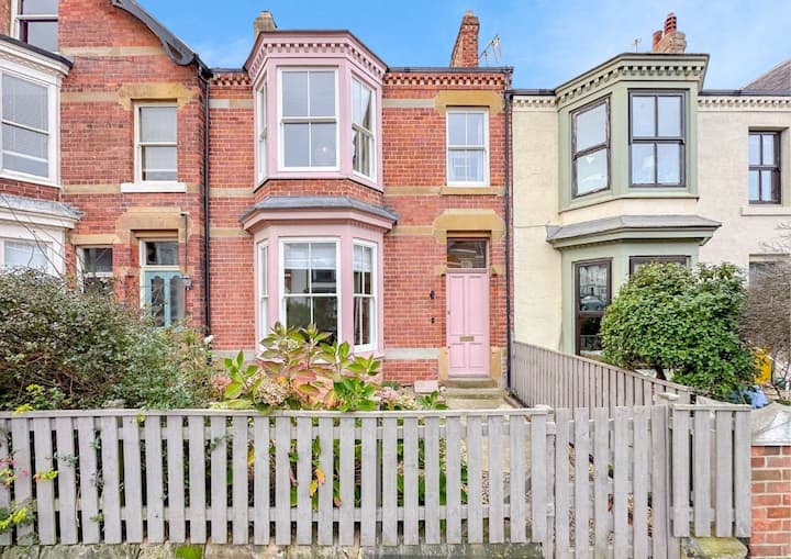 Victorian Beach House In Saltburn By The Sea - Saltburn-by-the-Sea