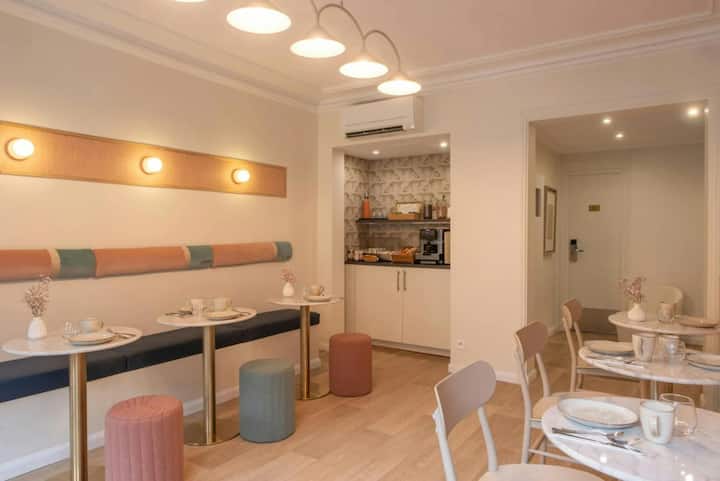 Avama Prony Hotel Paris - Classic Room - Parigi