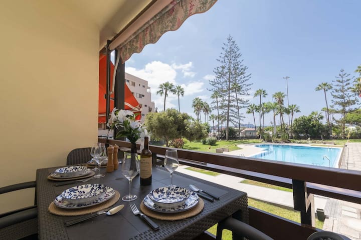 Sea Breeze Frontline Apartment - Tenerife