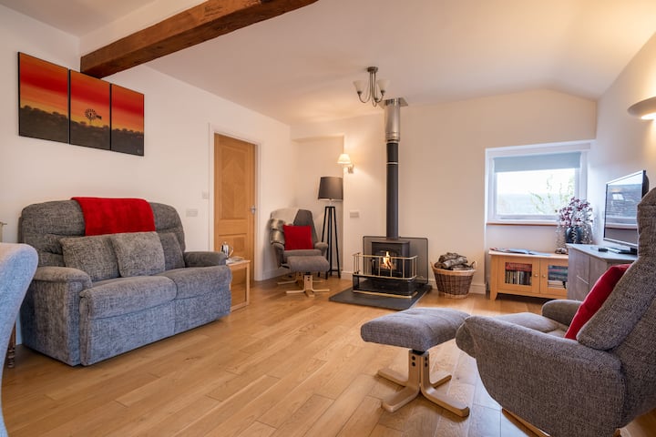 High Tarn Green, Disabled Friendly Holiday Cottage - Newby Bridge