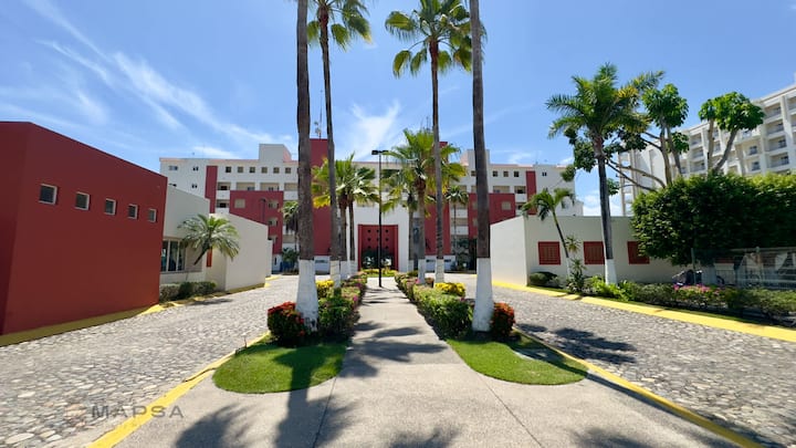 Beachfront Condo Conchas 502, Nuevo Vallarta - Nuevo Vallarta