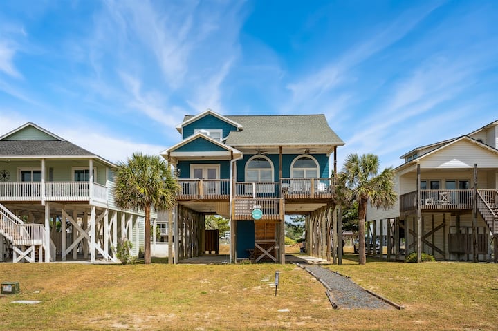 Steps To The Beach I 4br/3ba I Bikes, Ev, Grill - Oak Island, NC