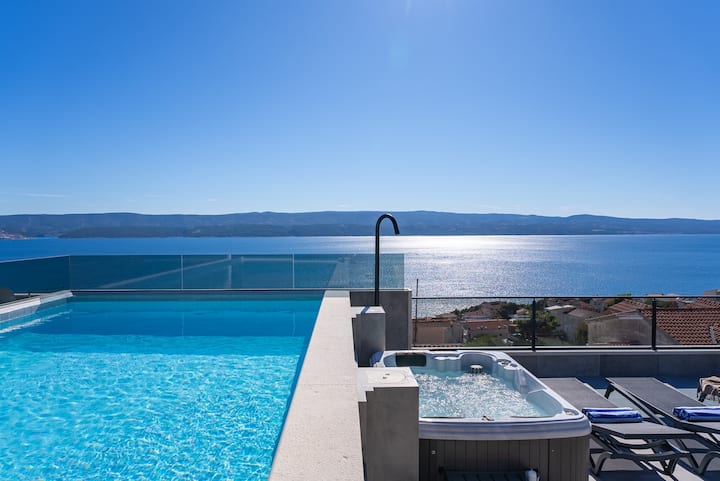 New Seaview Villa Gabriel With Private Heated Pool - Omiš