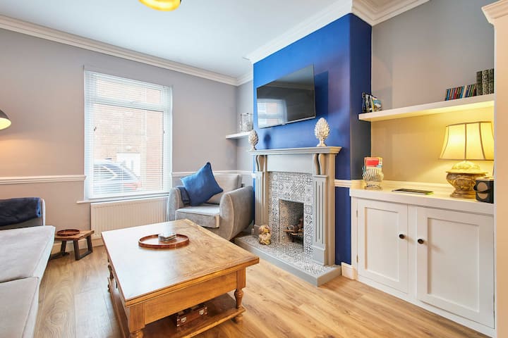 Host & Stay | Number 5 - Whitby