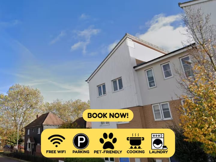 Colchester Retreat: 4br 2bath Ample Street Parking - コルチェスター