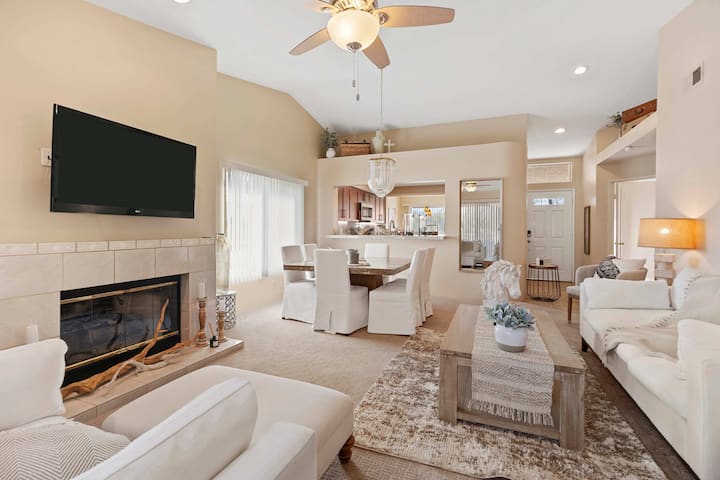 Eternal Palms Of Desert Falls-long Stays - Palm Desert, CA