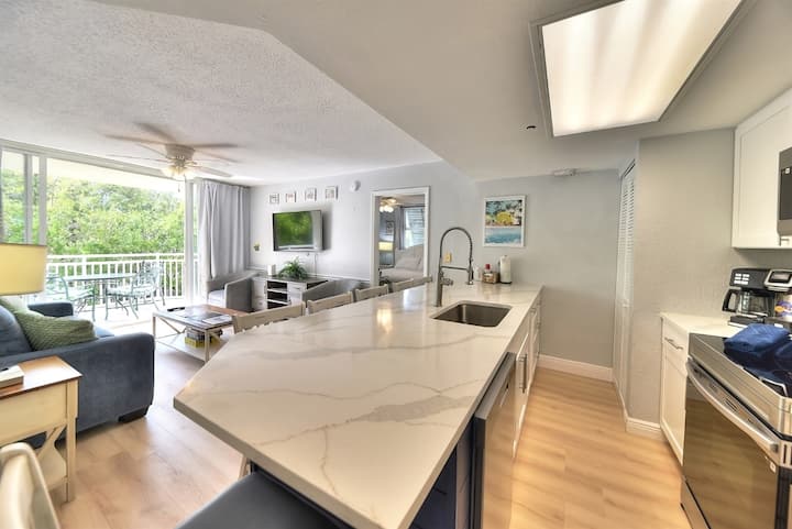 New Listing! Key Lime Paradise/condo - Key West, FL