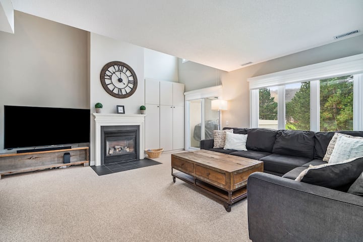 Peaks And Pines - Walk To Blue Mountain Village - Collingwood