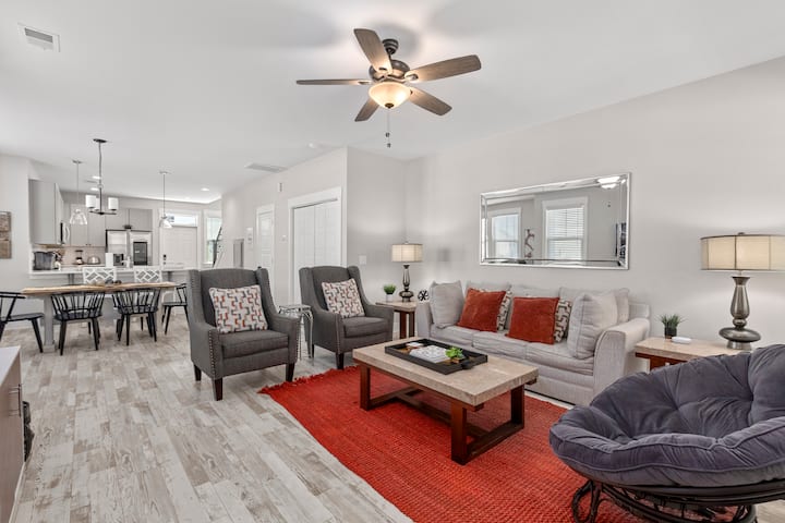 Creekside Bungalow-park Circle-15m Dtwn Chs - North Charleston, SC