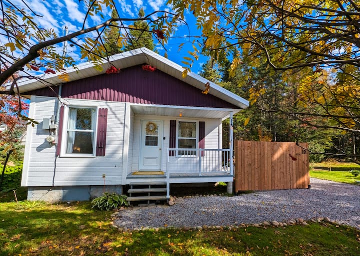 Chalet Cosy Et Convivial Avec Spa - Québec