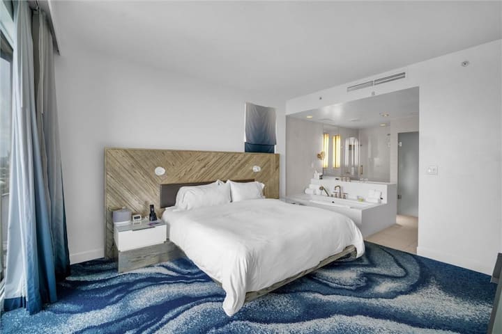 Elegant 1br Retreat At W Hotel, Fort Lauderdale - Fort Lauderdale