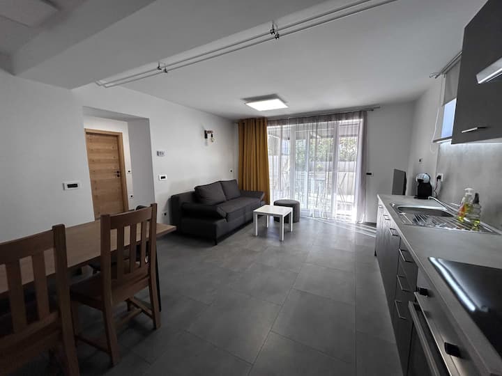 Two Bedroom Apartment Angelina With Krvavec View - Vodice
