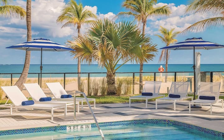 Indulge In Home Like Comfort! 4 Relaxing Units - Fort Lauderdale, FL