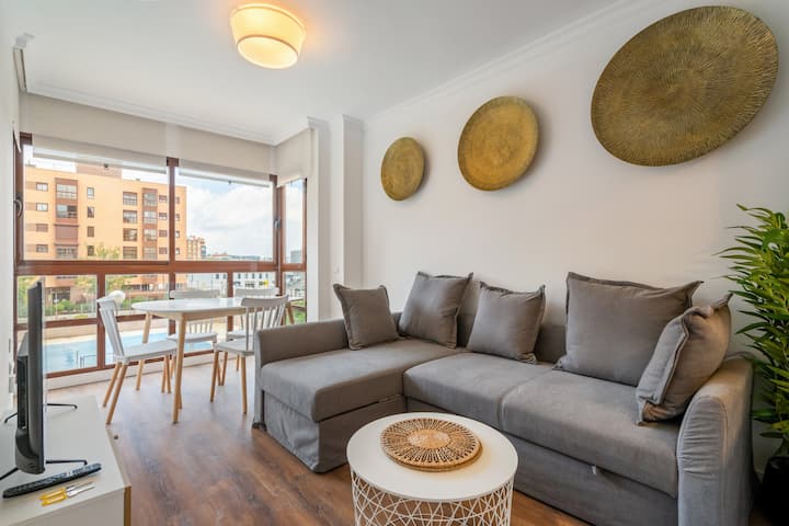 Cozy Apartment With Parking, Gym, Pool And Padel - Coslada