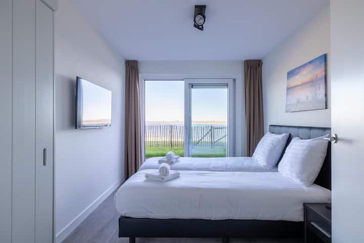 Beachfront App. With Garden And Terrace - No 8-34 - Bruinisse