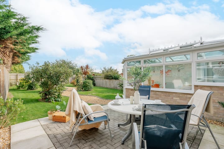 Hill View - Weymouth